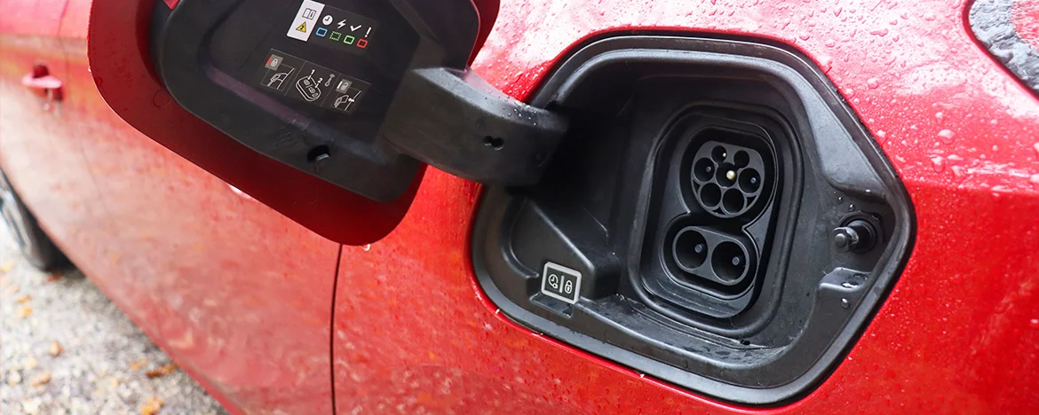Corsa e charging store